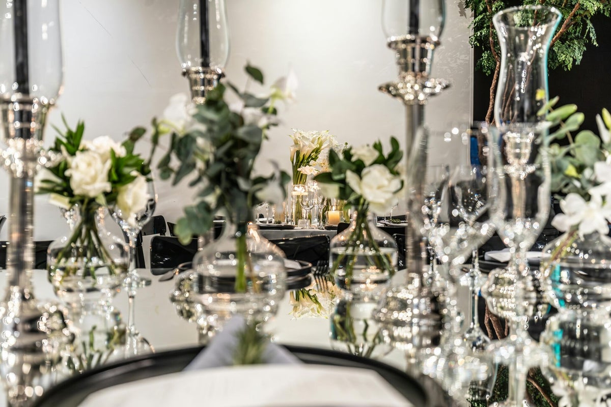 Gallery | Queenz Venue