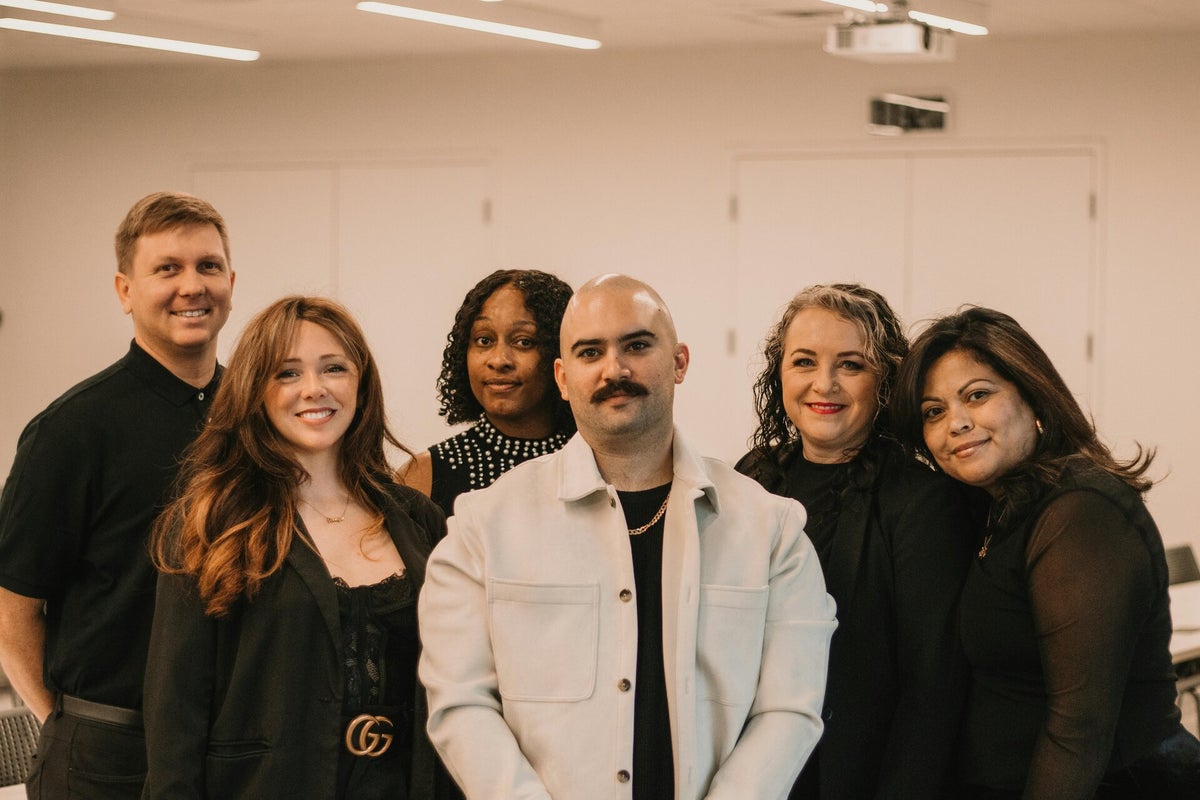 Being an Extra | extraextra