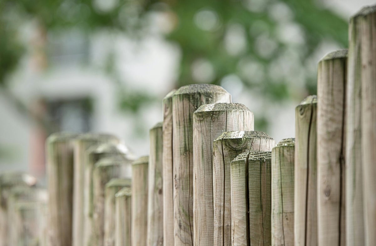 About Us | speedy fence and deck
