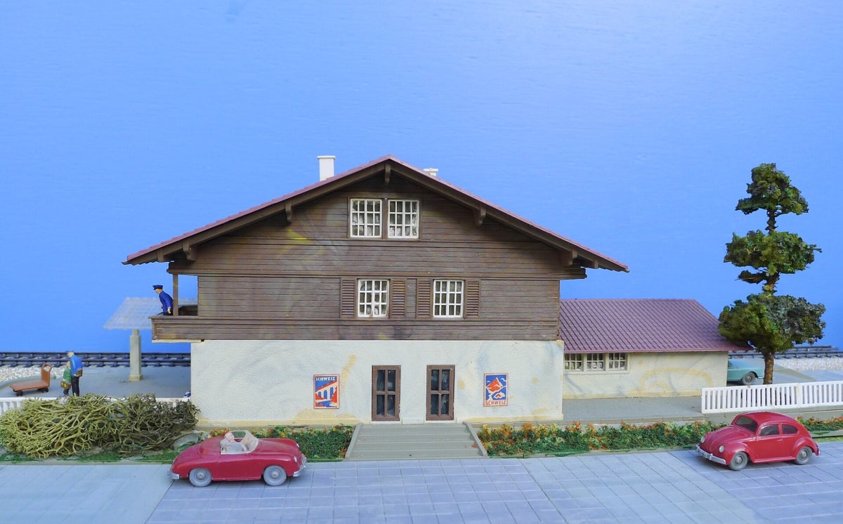 Kibri Bahnhof BLAUSEE | Rememberthesixties-1-87