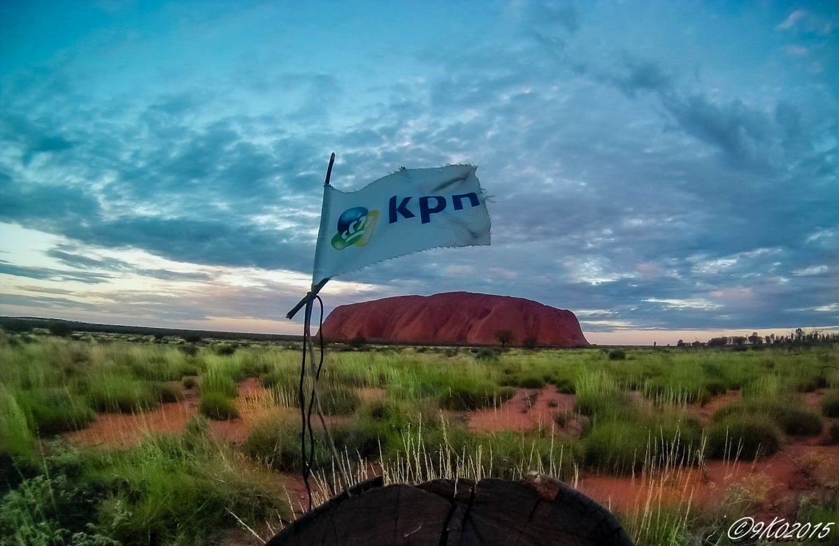 Een foto maken met de KPN vlag op een unieke locatie / Opdrachten ...