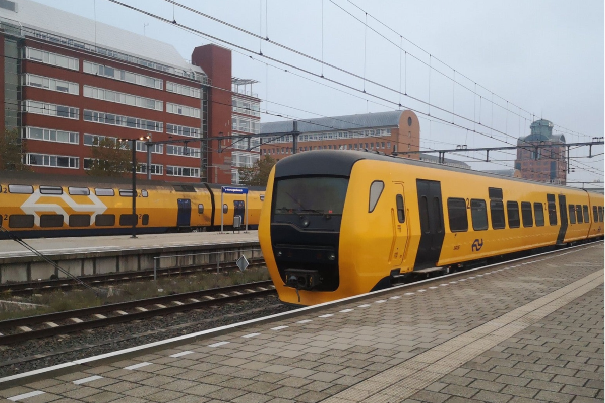 DM-'90 (Buffel) / Dieseltreinstellen / Nederlands materieel | Treinfanaat