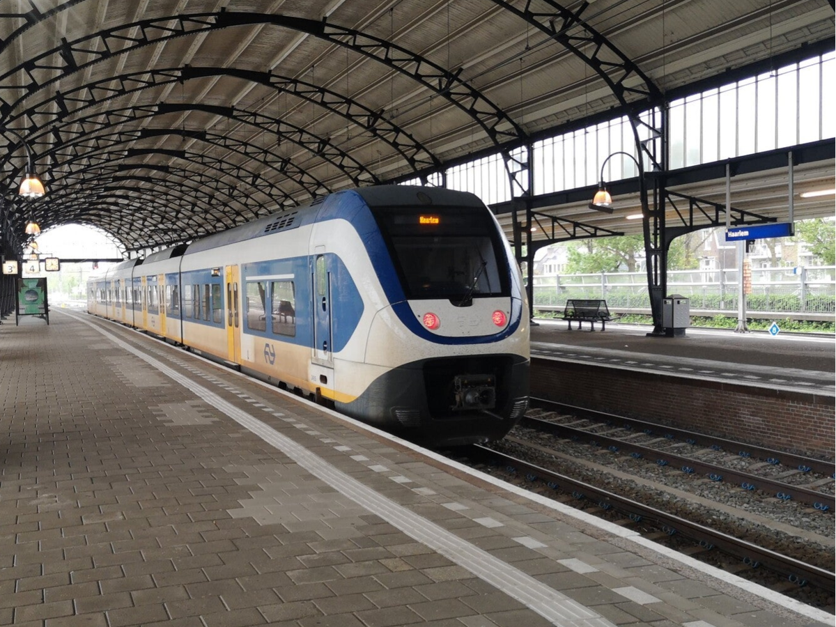 Sprinter Lighttrain (SLT) / Elektrische treinstellen / Nederlands ...