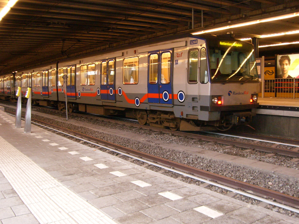 Rotterdamse metro (RET) / Metro | Treinfanaat