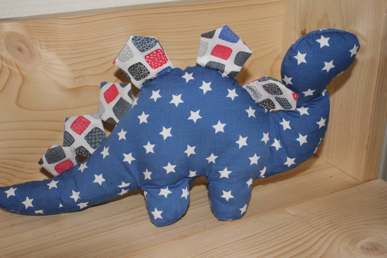 Dinosaurus knuffel / Knuffels maken | Bycristianne