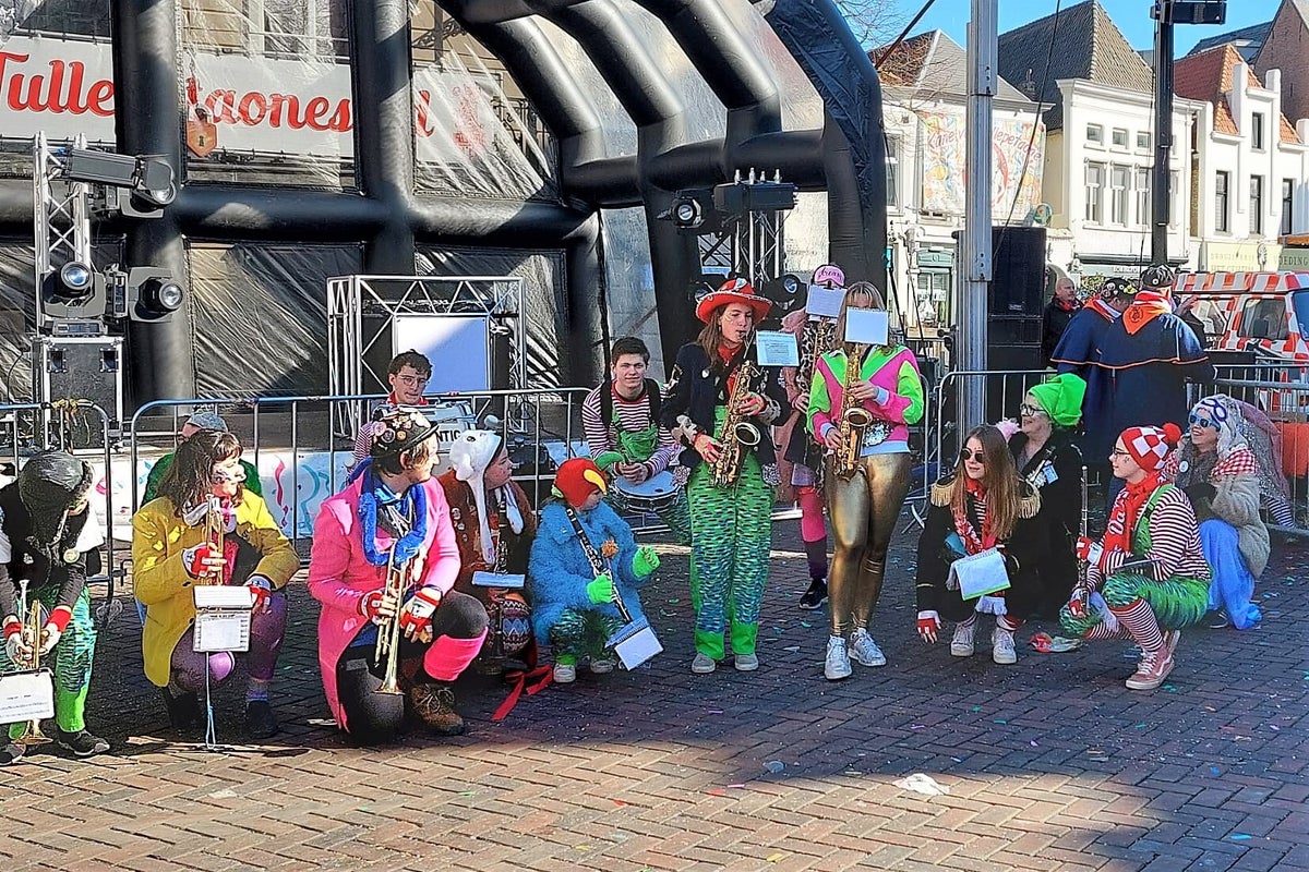 2022 VAN GOEJ 'UIZE / GESCHIEDENIS | VanSlagBand