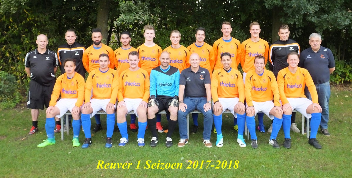 2017-2018 Reuver 1 / Home | Foto-archief-vvreuverjouwweb.nl