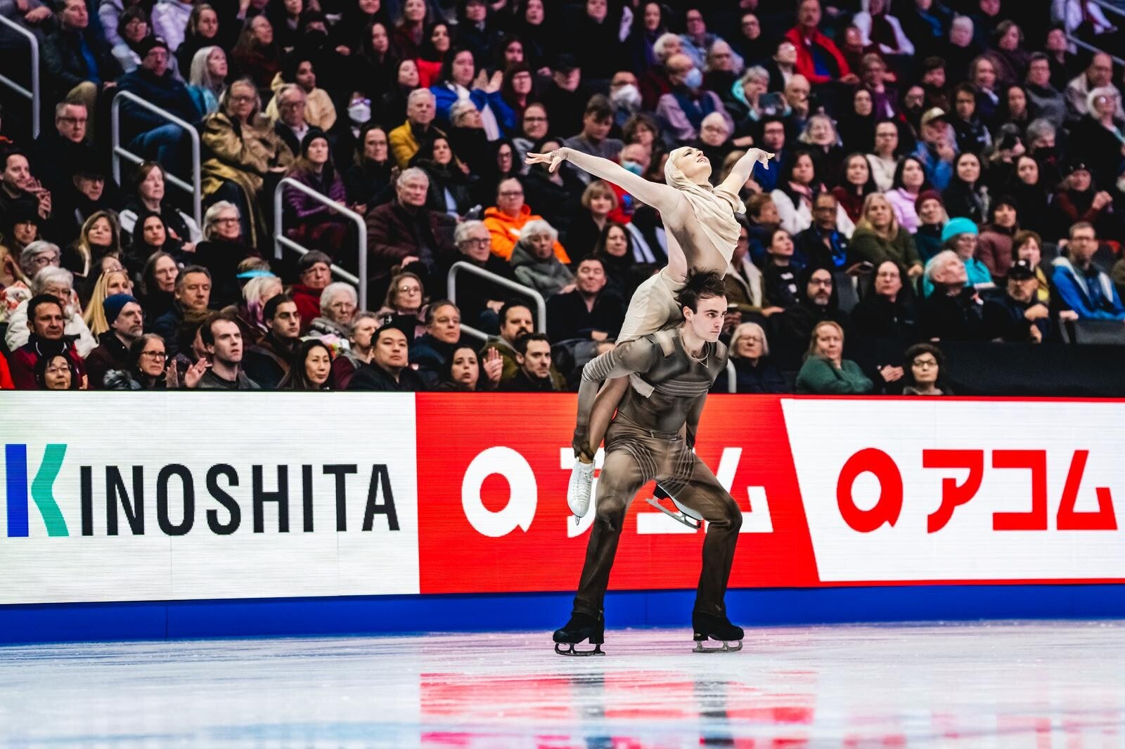 Olivia Smart & Tim Dieck