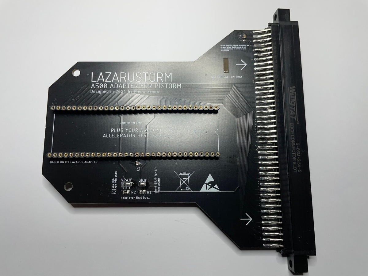 Lazarustorm external CPU adapter for Amiga 500 | Retro-Updates.com