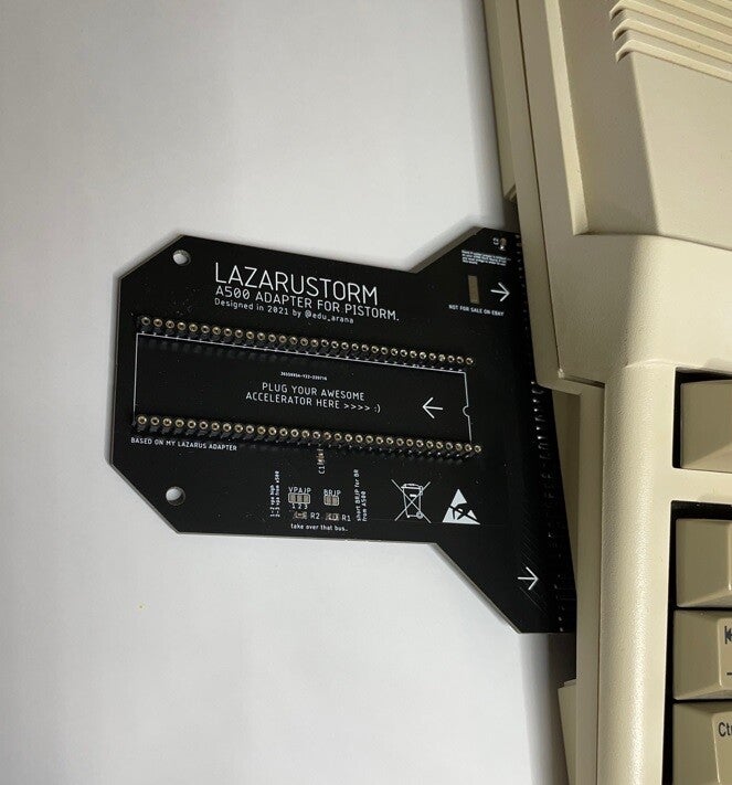 Lazarustorm external CPU adapter for Amiga 500 | Retro-Updates.com