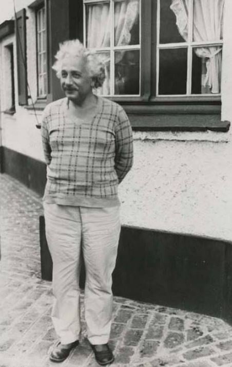 Einstein in De Haan (foto's en filmfragment)) | De Haan en de Belle Époque
