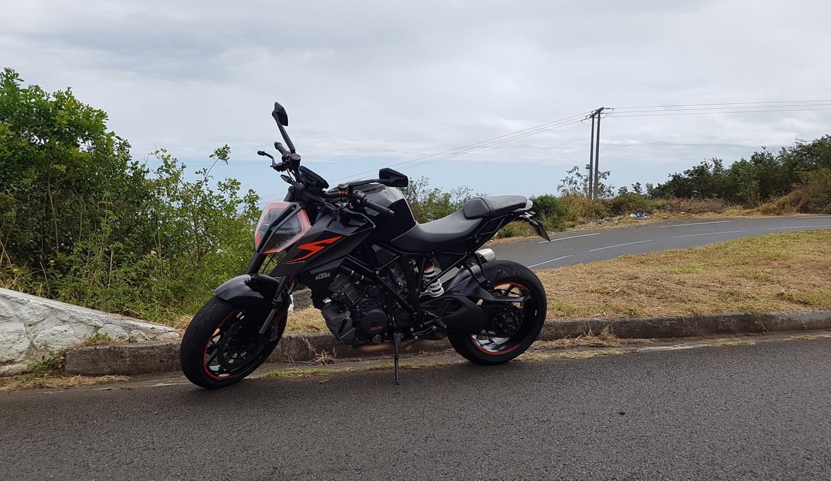 KTM 1290 Super Duke R 2018 / Essais Moto | AutoZoneReunion