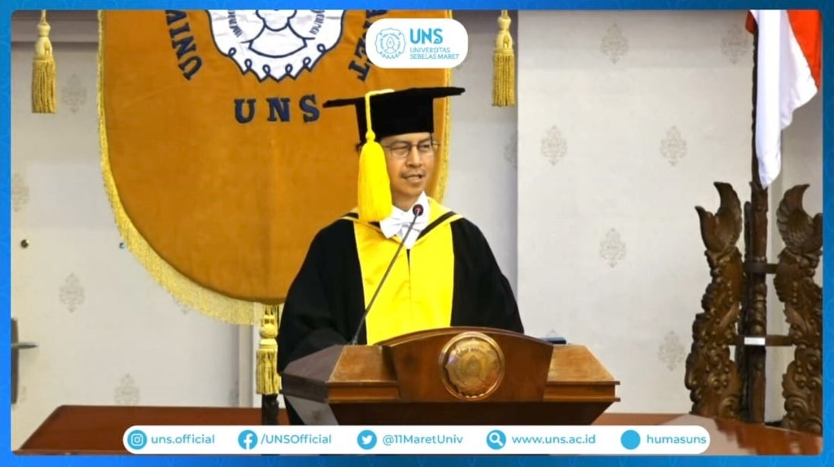 Senot Sangadji inaugurated as full professor | Erik Schlangen