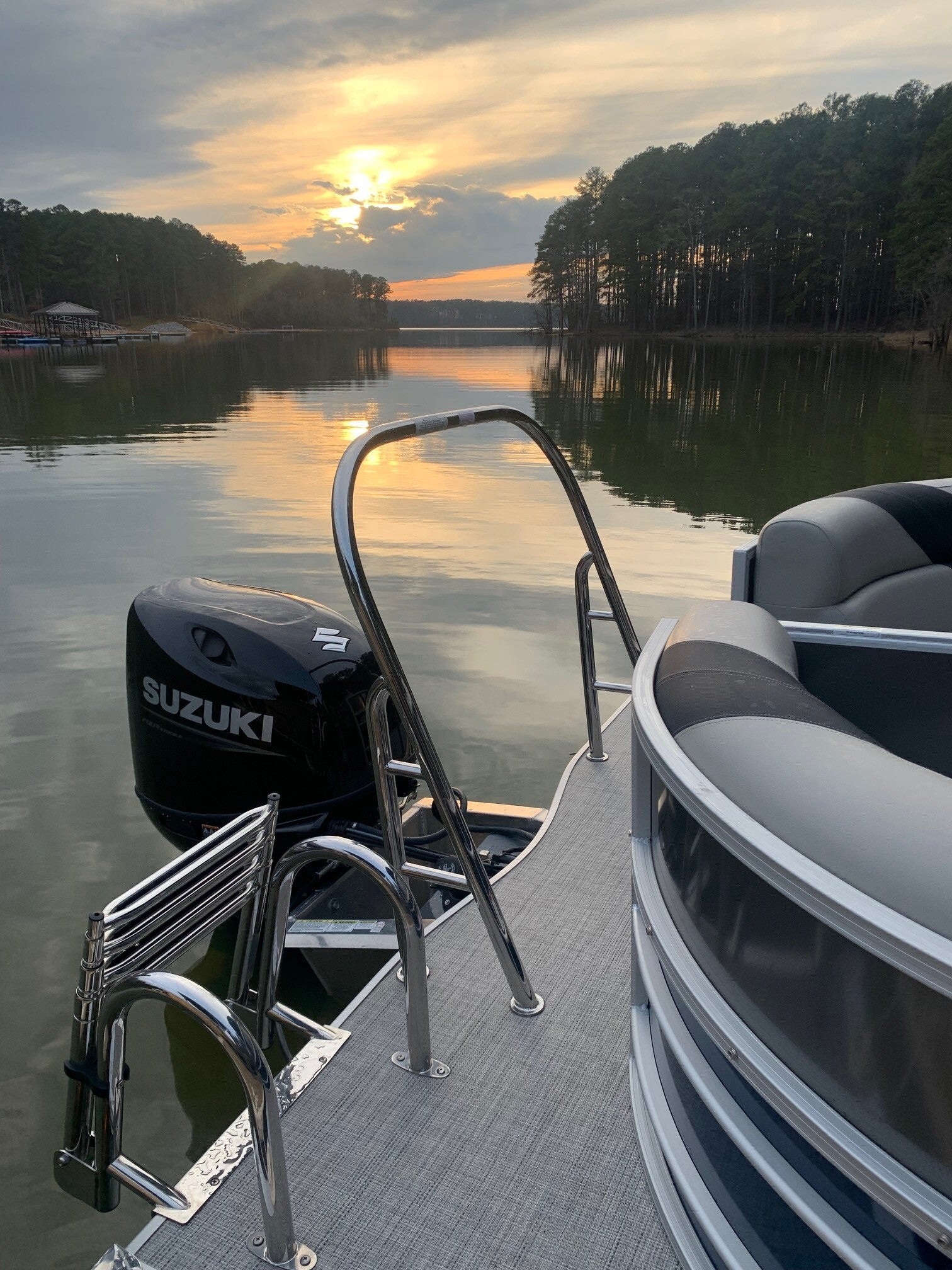 Pontoon Boat Rentals | Kerr Lake Adventures