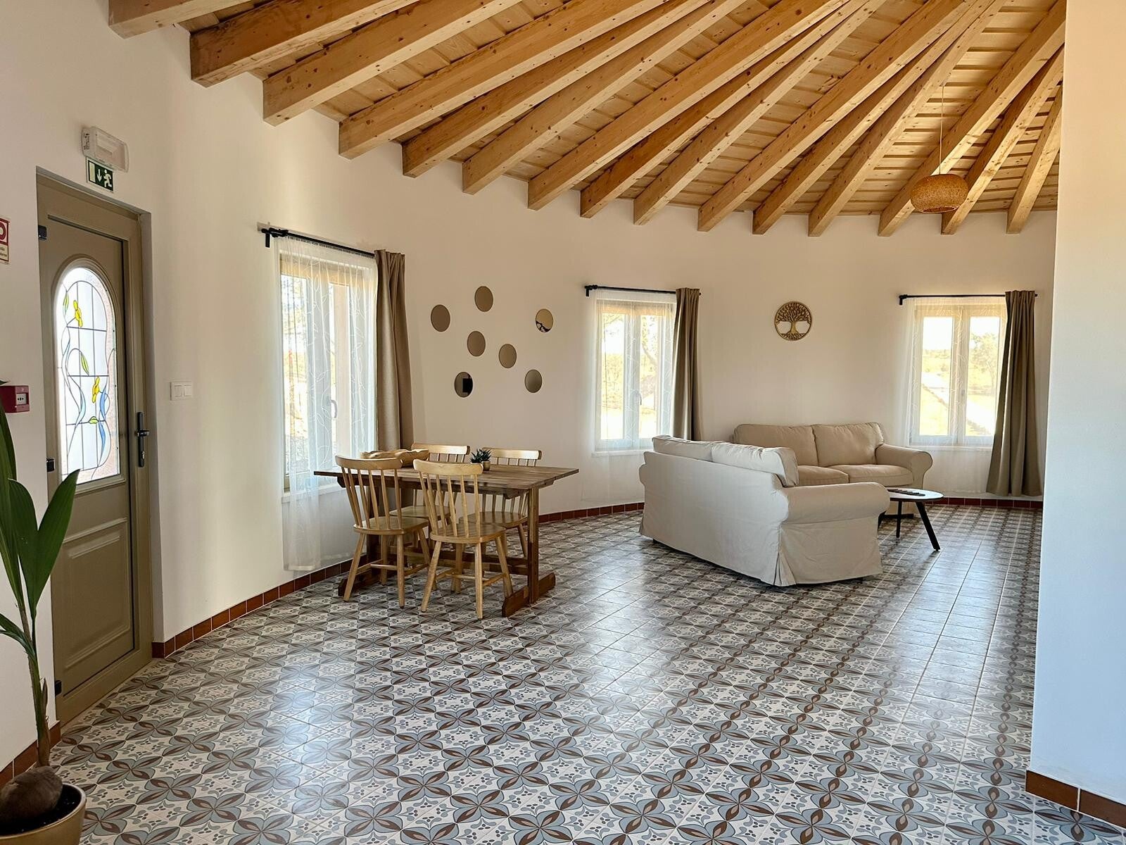 Cozy B&B Rooms in Grandola, Stay with us at Mama Adama Alpaca Farm Stay