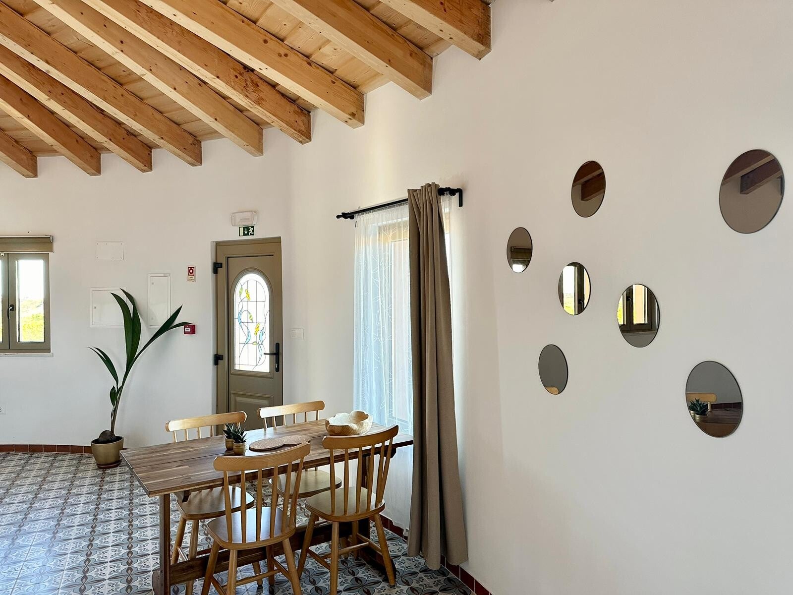 Cozy B&B Rooms in Grandola, Stay with us at Mama Adama Alpaca Farm Stay