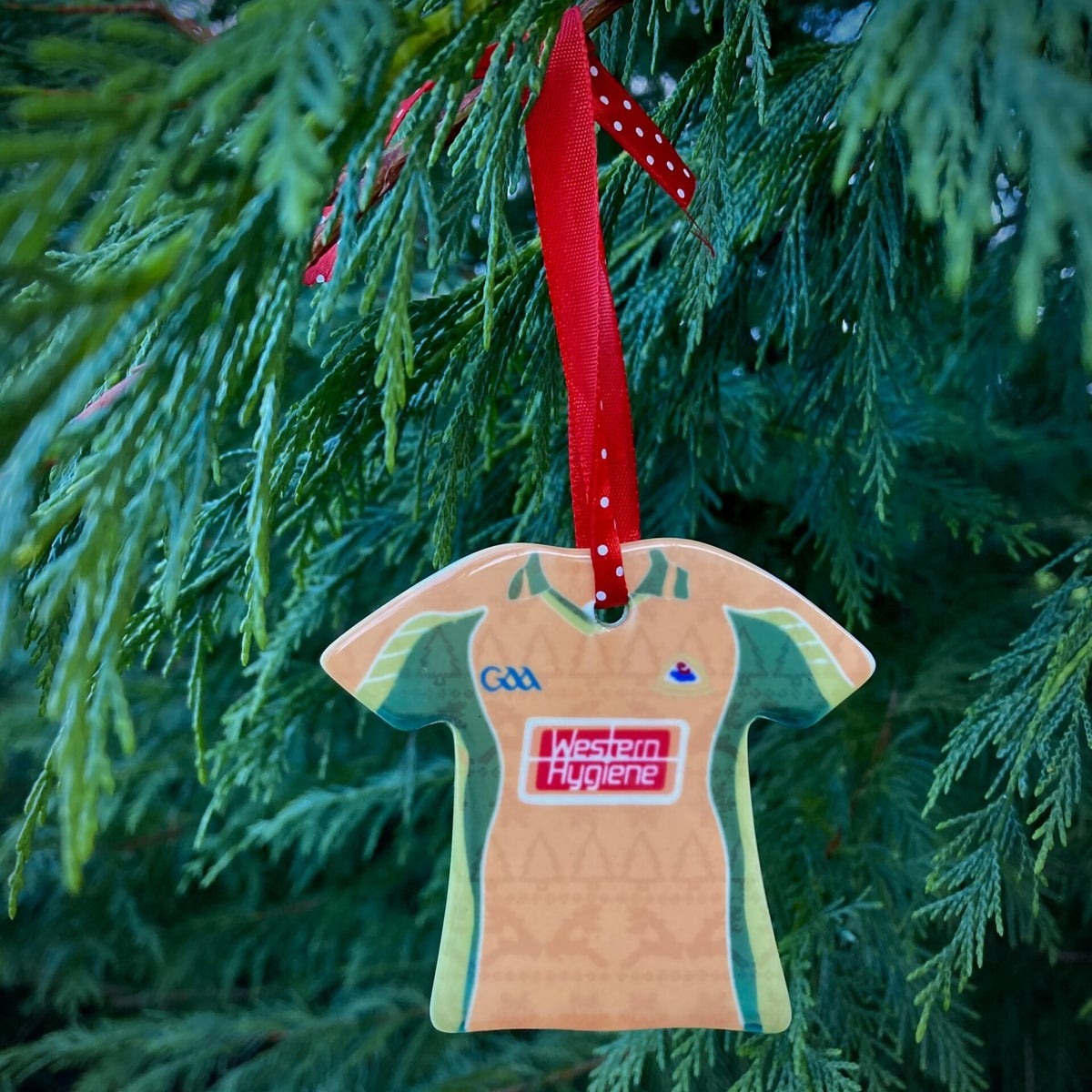 Christmas Gaa Jersey - Tree Ornament. | Leah OGrady Art