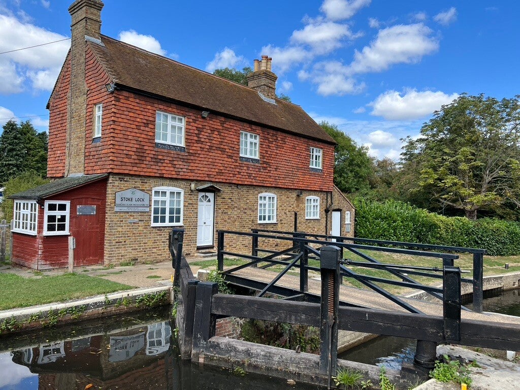 Riverside Park and the River Wey, Guildford / Medium Walks - 2-5 miles ...