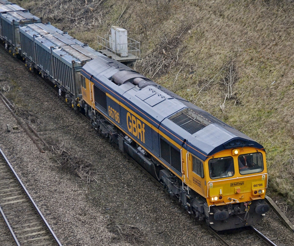 17/12/2019 : Class 66 | RailwayTrainPhotographs