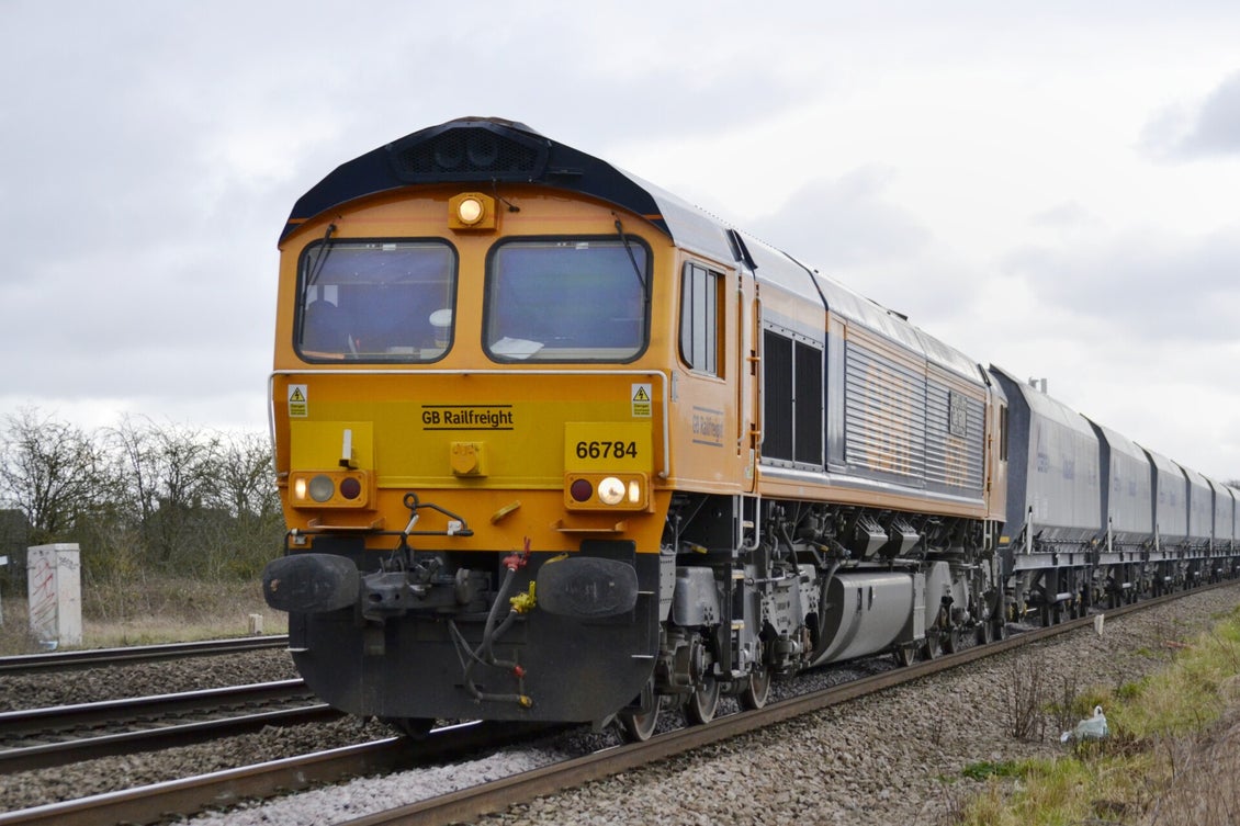 4/2/2020 : Class 66 | RailwayTrainPhotographs