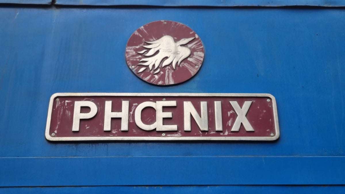LOCOMOTIVE NAMEPLATES | RailwayTrainPhotographs