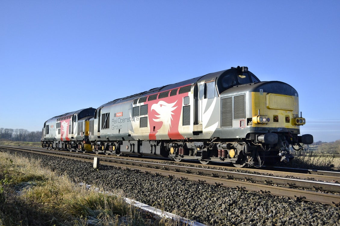2/12/2019 : ROG Class 37's | RailwayTrainPhotographs