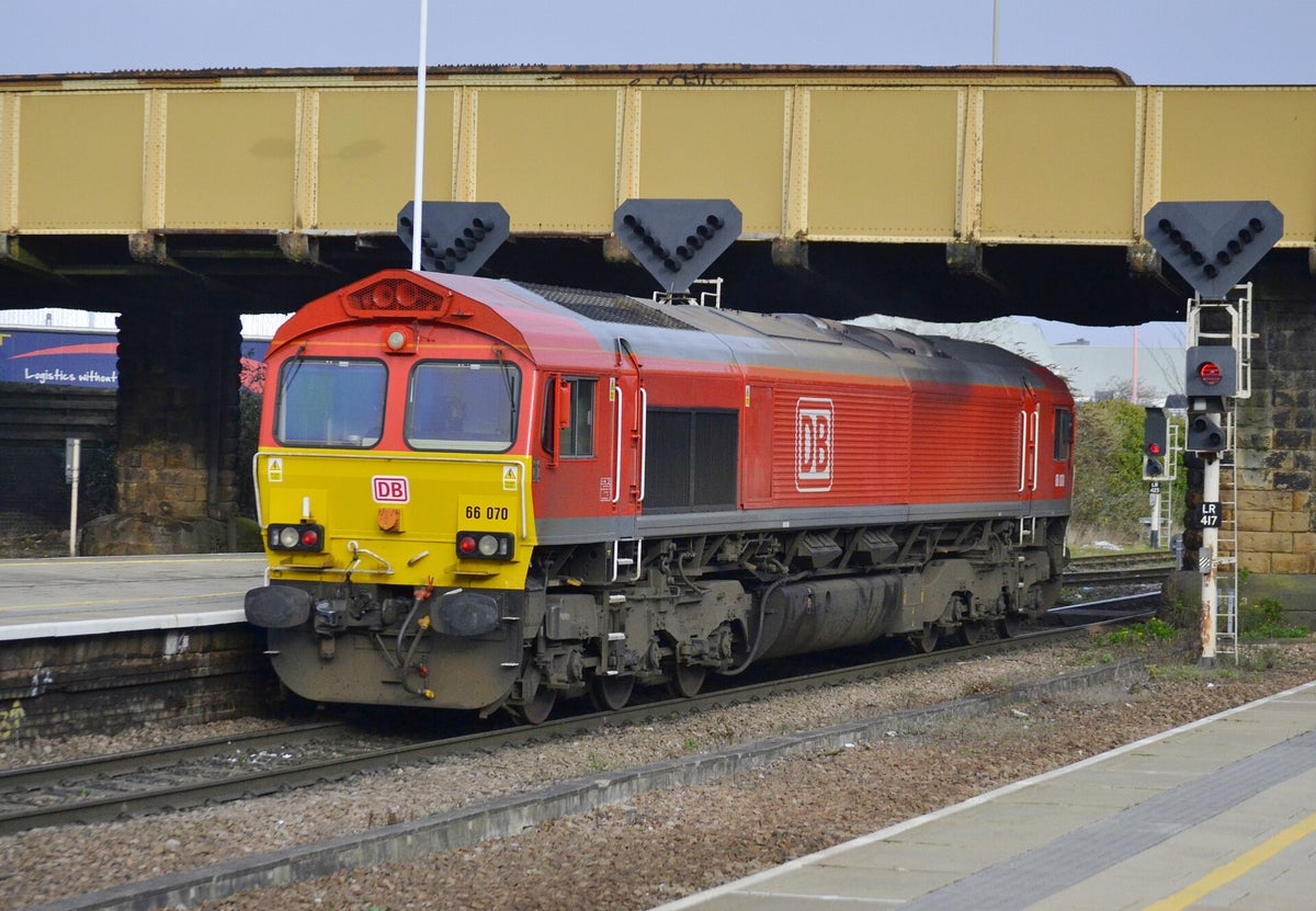 30/12/2019 : Class 66 | RailwayTrainPhotographs