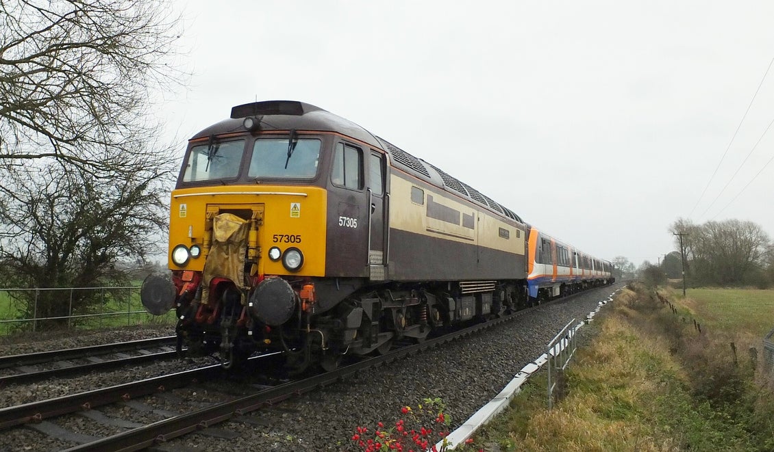 26/11/2019 : Class 57 | RailwayTrainPhotographs