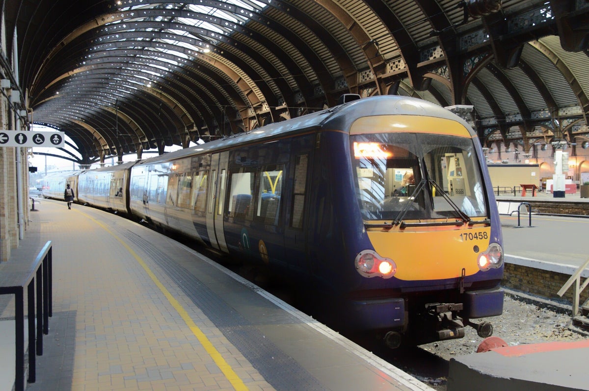 29/1/2022 : Class 170 | RailwayTrainPhotographs