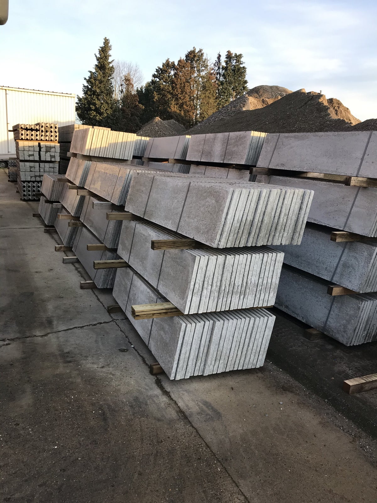 Betonproducten | KV-omheiningen