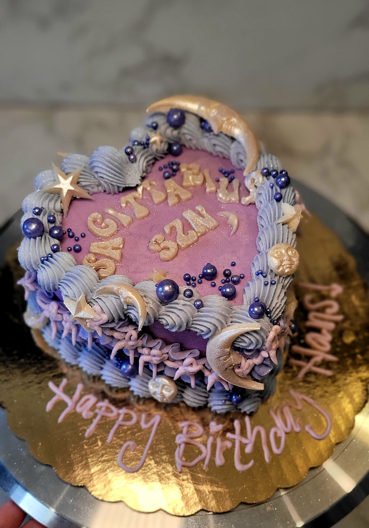 Custom Cakes / Cakes | Chaqueta Cakes Micro-Bakery