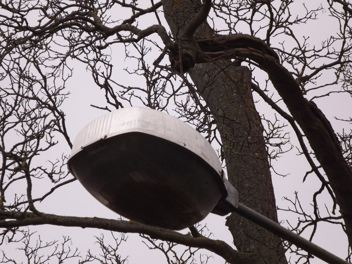 GEC Z8526 Lantern Installations