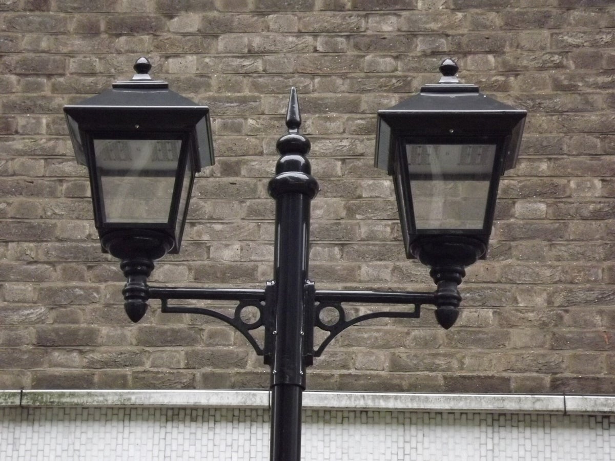 MSD Lighting Hertford Lantern Installations