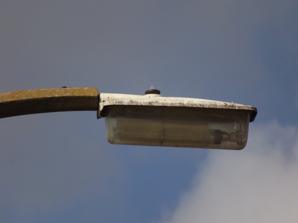 GEC Z9536 Lantern Installations