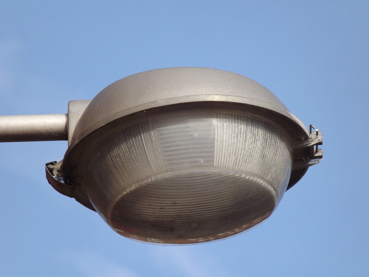 GEC Z8896 Lantern Installations