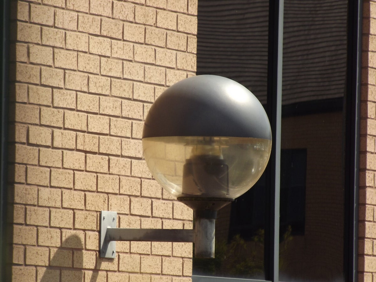 Kingfisher Sloane 1 Lantern Installations