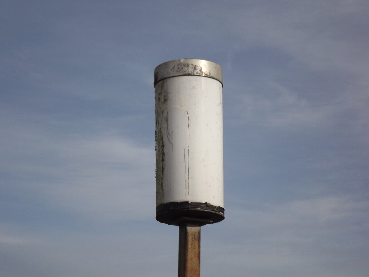 Thorn Gamma 9 Lantern Installations