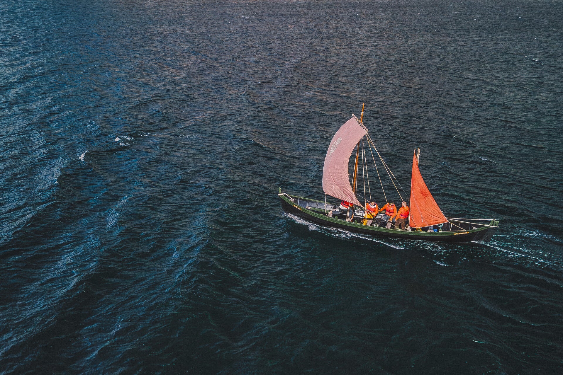 Viking Voyage 2024 - Naddoddur: A Modern Expedition Following Ancient ...