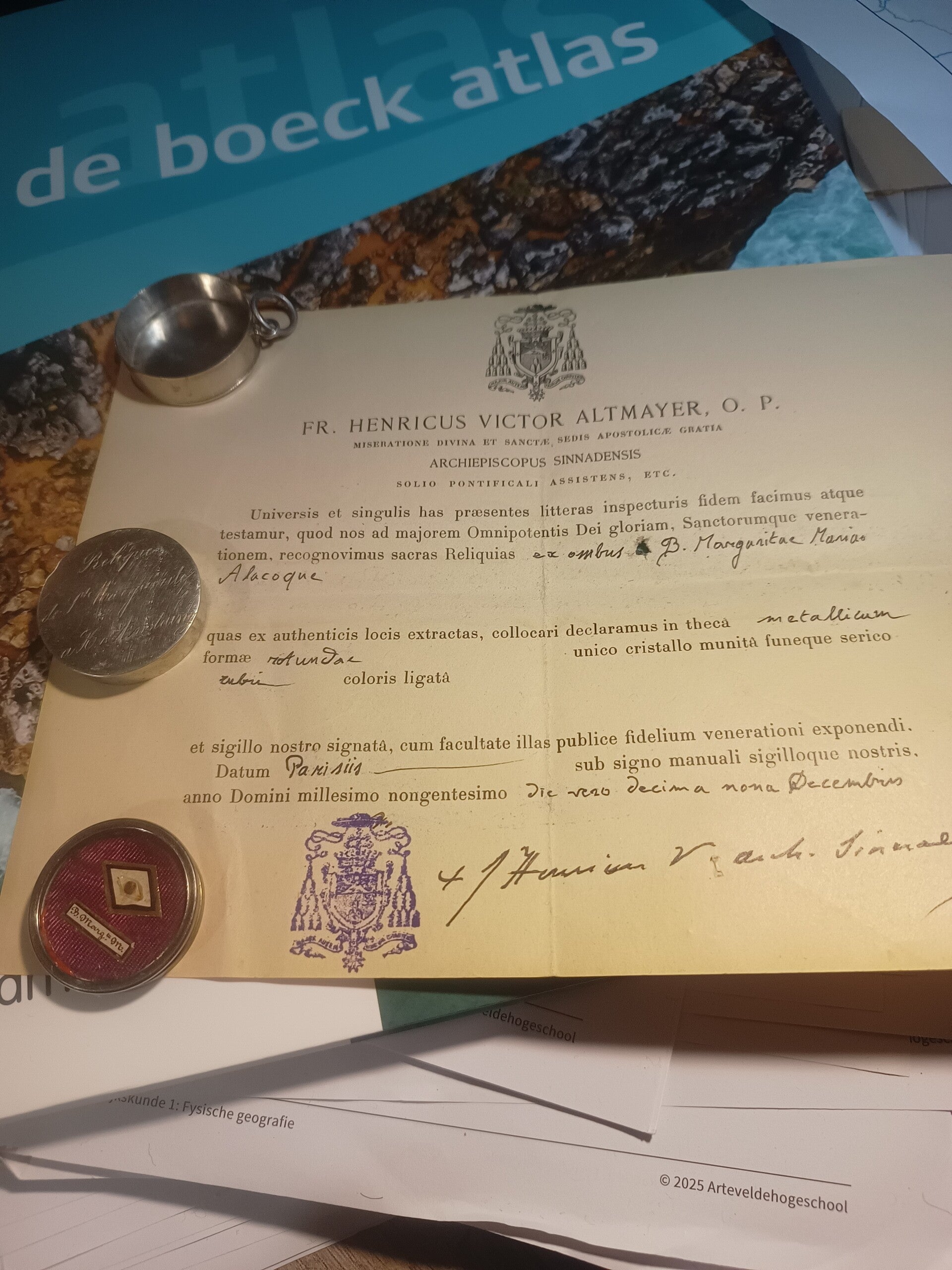 Saint Margaret Mary alacoque relic and document | saintsandsacredrelics