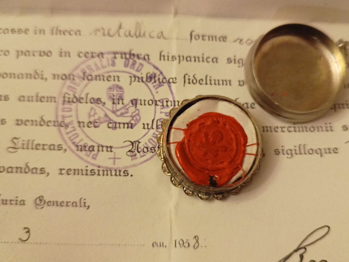 SAINT RITA of Cascia RELIC VERY RARE FIRST CLASS RELIC and document ...