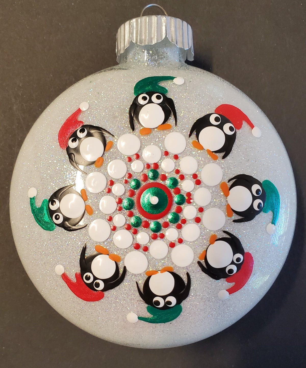 PENGUIN DISC ORNAMENT #132 - Epacket | Dots and Moore