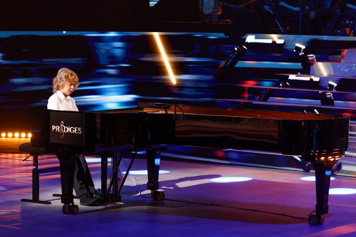 Gallery - On Stage | Lucas Chiche
