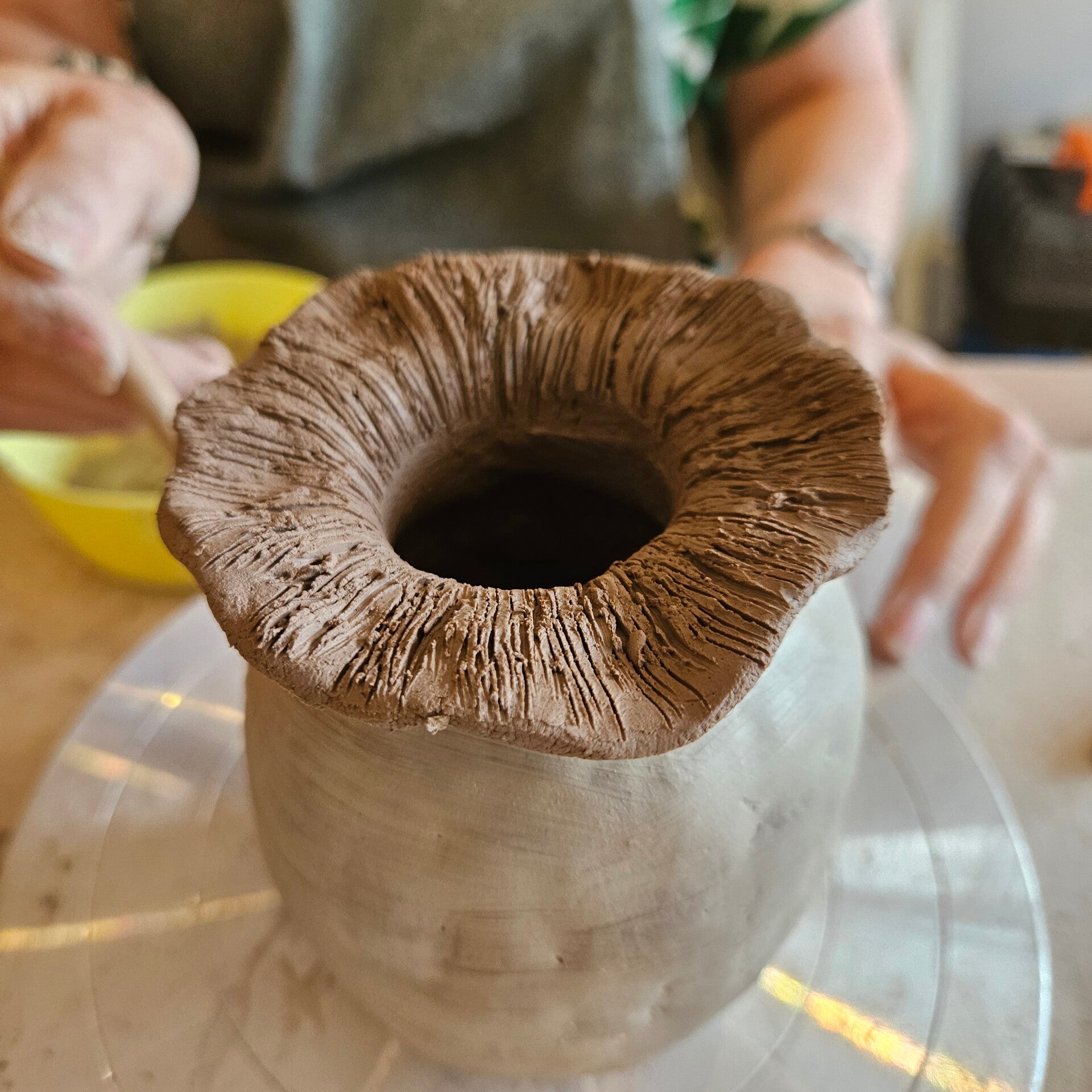 Classes | The little Clay Studio
