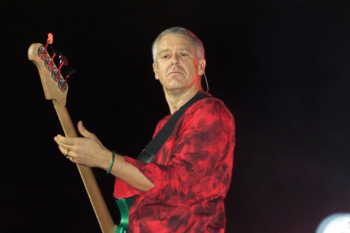 Adam Clayton : Le Cœur Battant de U2 Célèbre ses 66 Ans (1960-) / L ...
