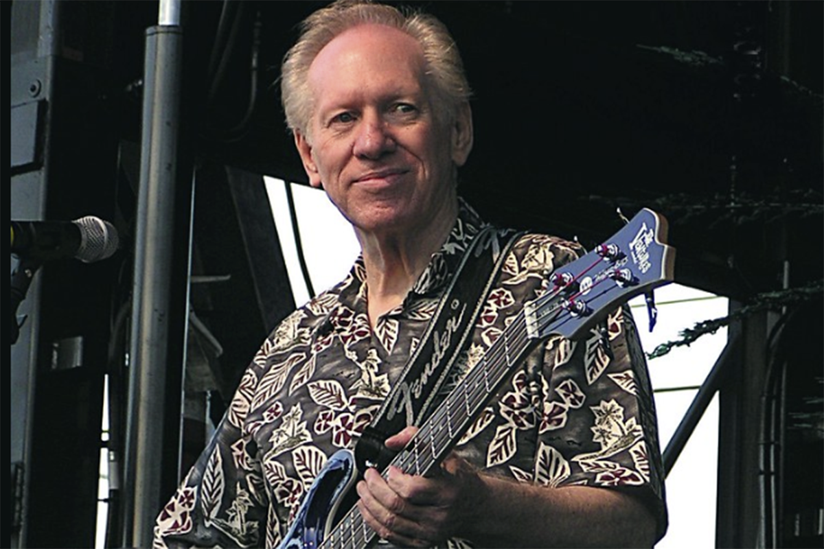Bob Bogle, le son surf rock (1934-2009) / L'actu | Grave basse