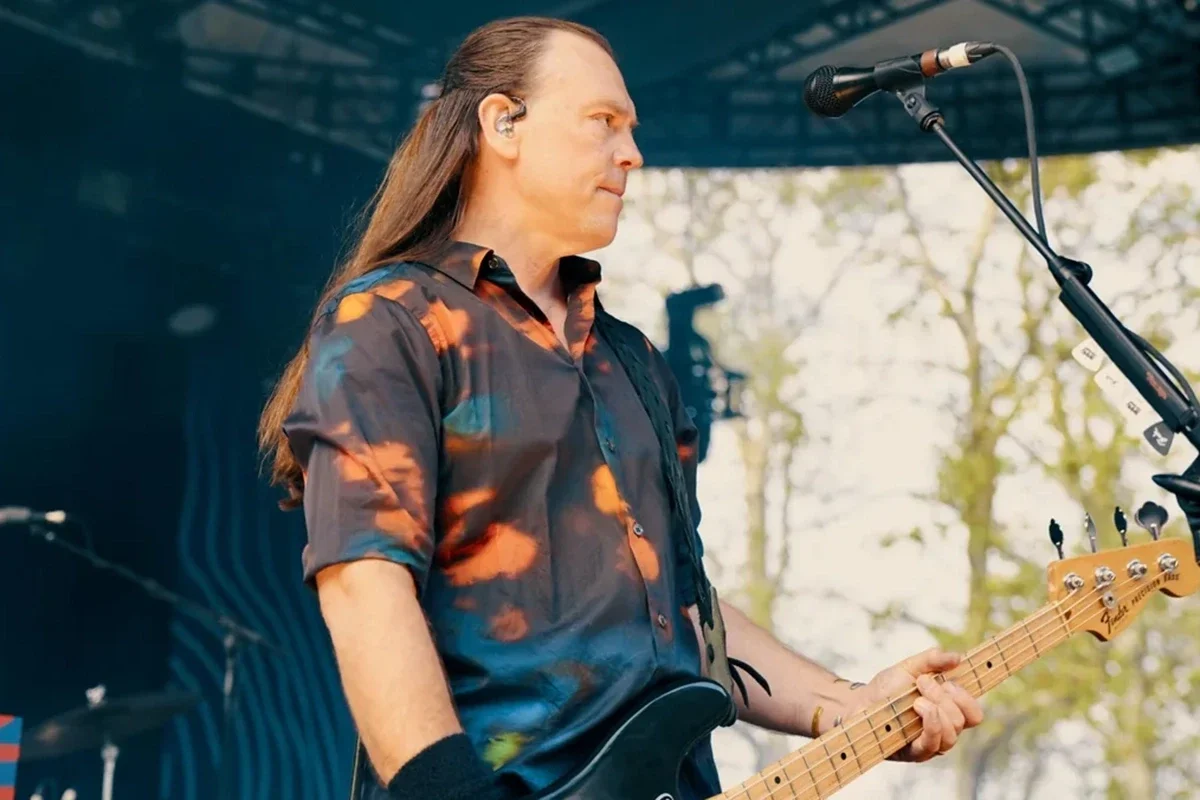 Rick Burch, la basse de Jimmy Eat World (1975-) / L'actu | Grave basse