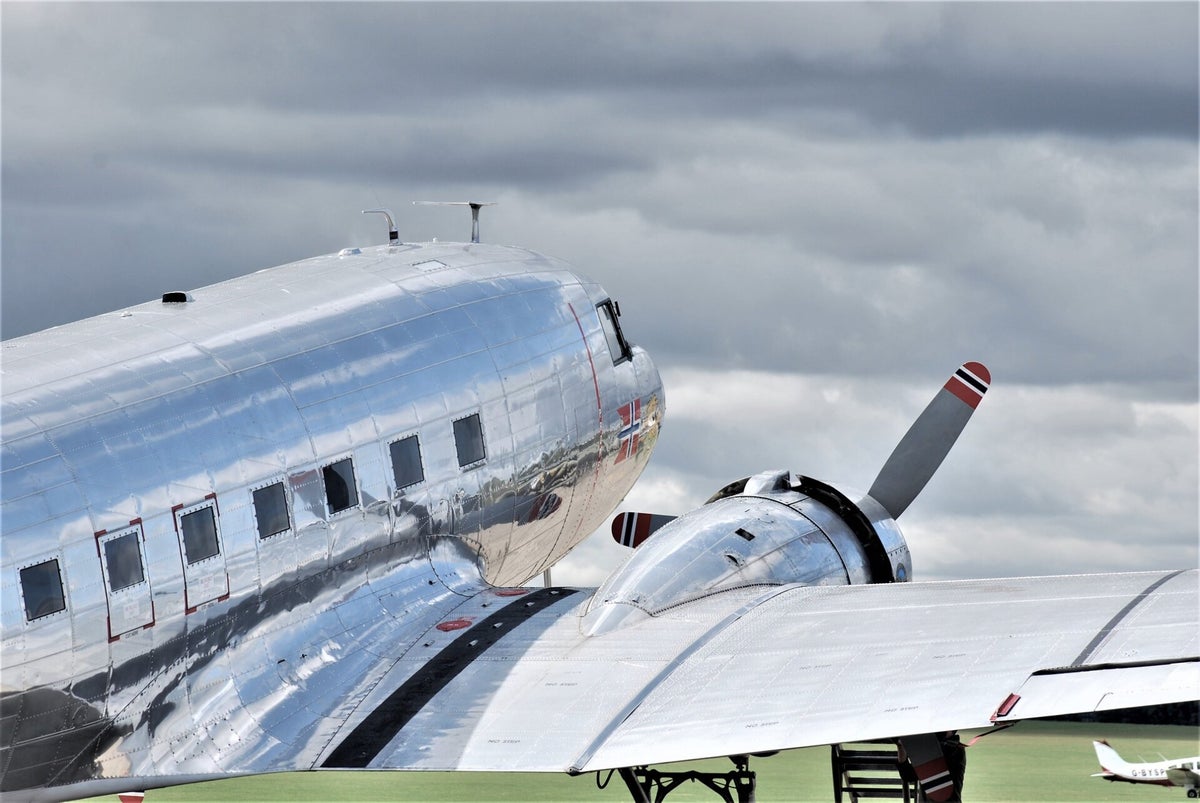 Contact | Tiny Flying Legends