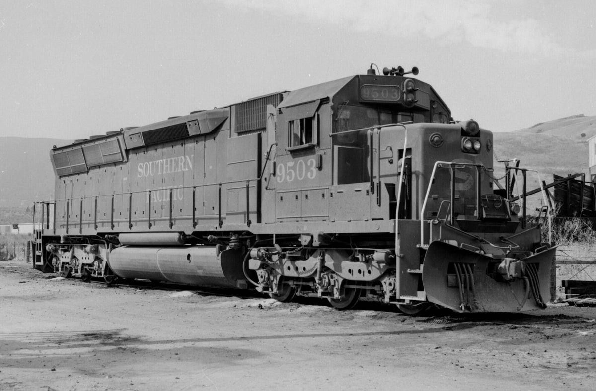 EMD SD45X | Trains and Railroads