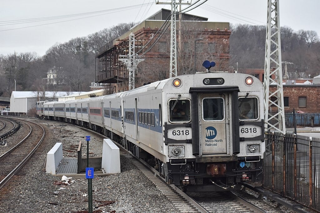 Shoreliner (Railcar) | Trains and Railroads