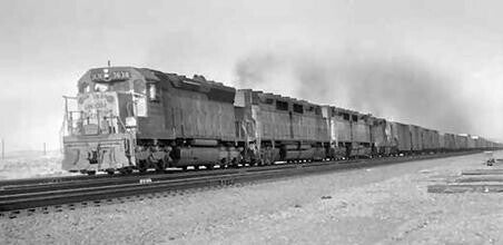 EMD DD35 Diesel-Electric Locomotive | Trains and Railroads